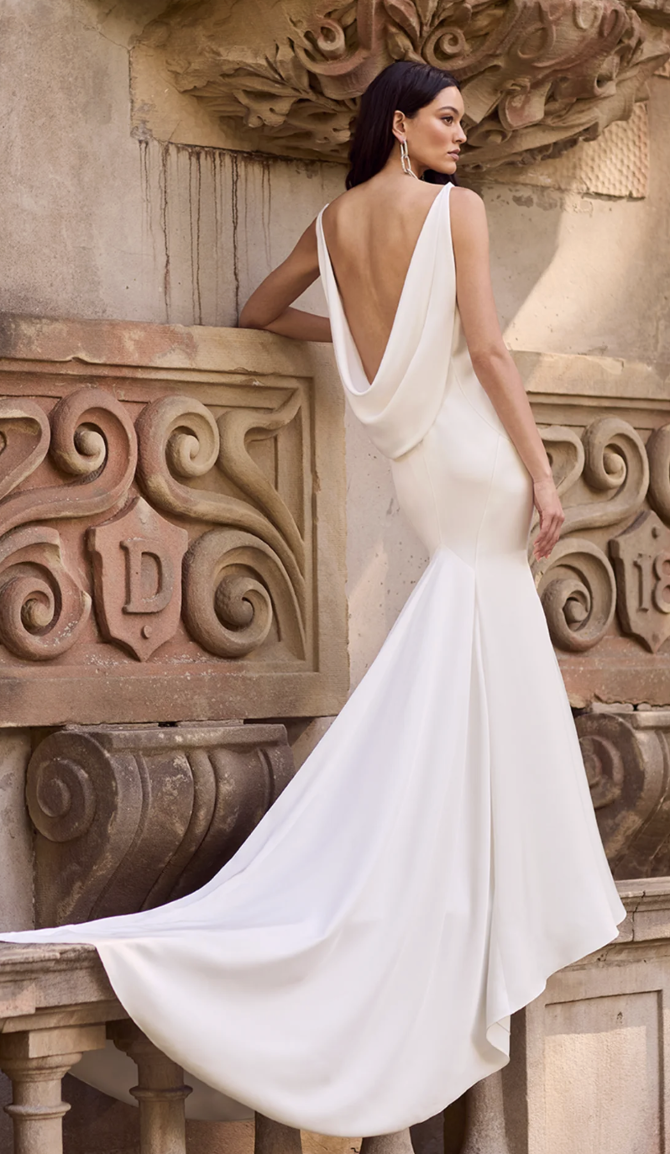 Paloma Blanca - P5181 | Becker's Bridal - Michigan's Premier Bridal Shop