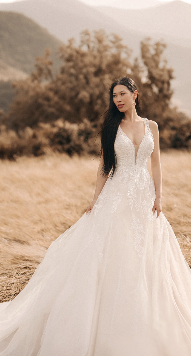 Disney Fairy Tale Weddings | Becker’s Bridal - D415 | Becker's Bridal ...